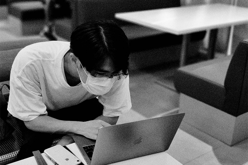 八神岳 自己紹介サイト